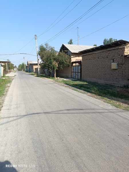 Срочно продаётся делимый участок 5.5 соток . 46 000$