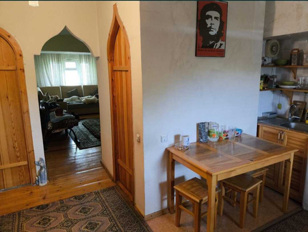 Продается 2х комнатная квартира в Мирзо Улугбекском районе (Ц1)