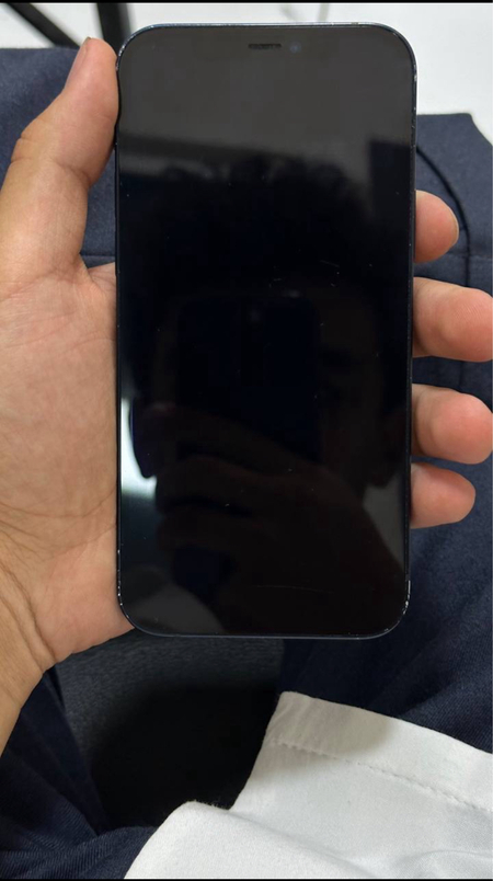 Iphone 12 sotiladi