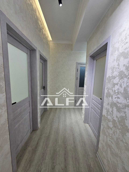 3 xonali 76m² 6-qavat sotiladi.