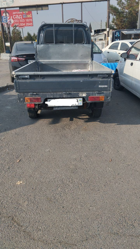 Labo mashinasi sotiladi