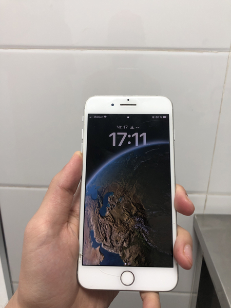 Iphone 8 plus oq rangda 256 gb