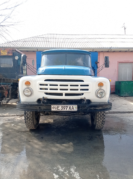 ZIL Selxoz yili 1987