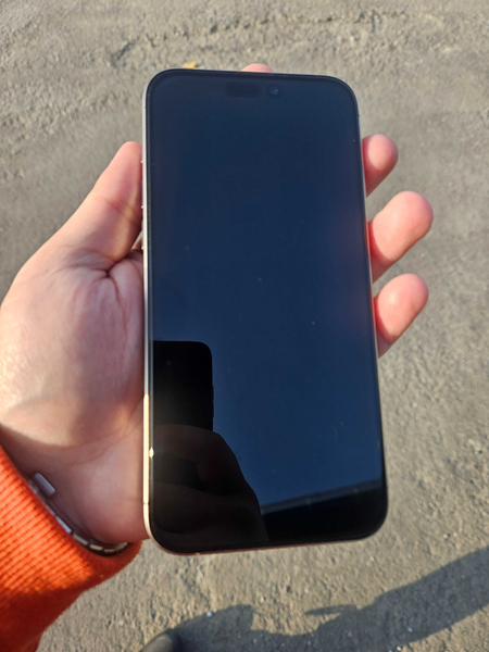 Iphone 15 pro max Titan 256gb sim kartali