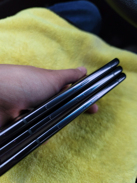 LG V50 5G ThinQ. OzU 6 GB. Joyi 128 GB. Snapdragon 855. Garantya bor !