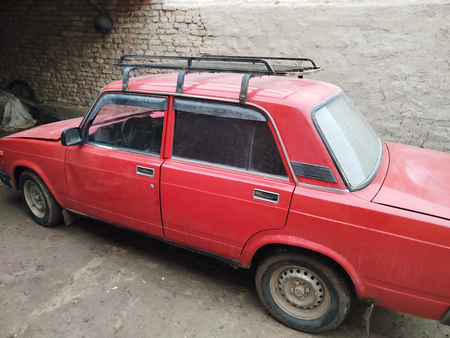 Vaz 2107 /1985 j