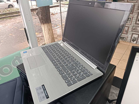 Ноутбук Lenovo intel inside 2021