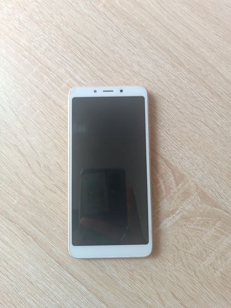 Xiom i     Redmi 6 a