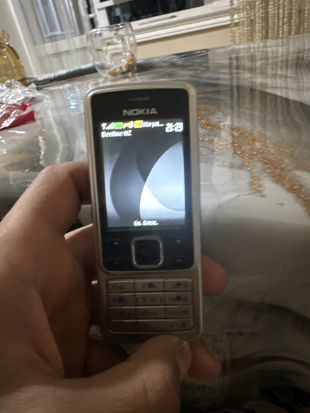 ishlashi zur zariasi 2 kunga yetadi bemalol telifon ochilmagan