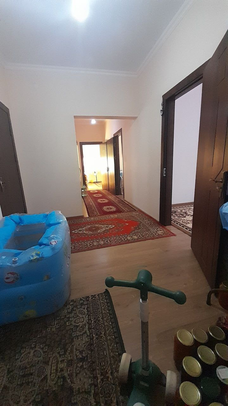 3-хонали квартира сотилади. 86 кв/м. Мотрид 