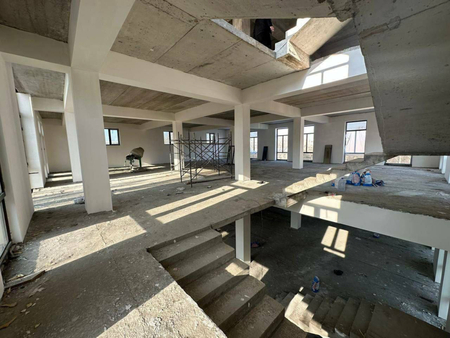 ЕВРО ЗДАНИЕ в Центре! 4 сотки вдоль дороги