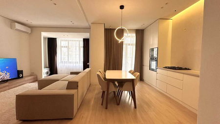 Продаётся квартира в новостройке New Life Махтумкули 2/4/9 75.5м²