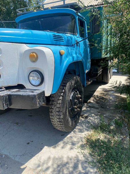Zil133Gya srochni sotiladi pul zarur