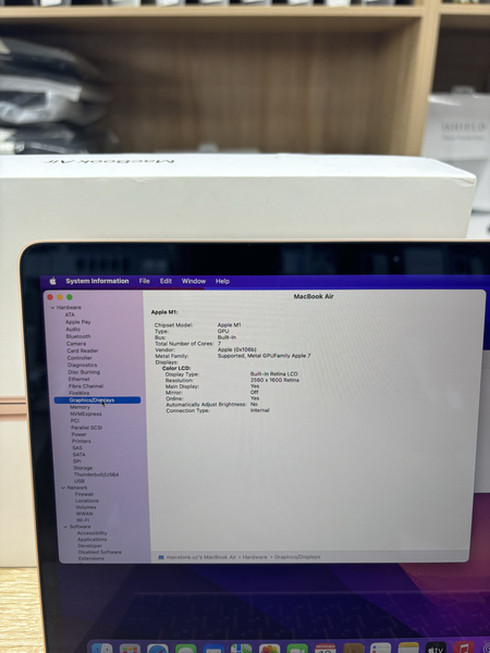 Macbook air 2020 M1 8/256Gb