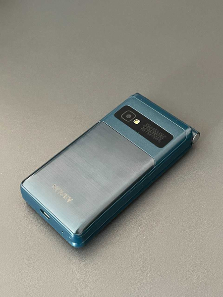 Мобильный телефон Novey S88