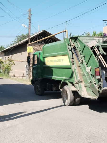 Мусоровоз сотилади