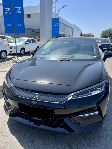 BYD Song L 2024 yil  4 pazitsa bez probeg 662km zapas xod