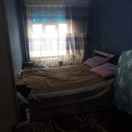 Kvartira sotiladi 2 xonali 3 xona qilingan