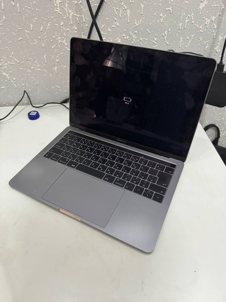 MacbookPro 2017 в хорошем состоянии