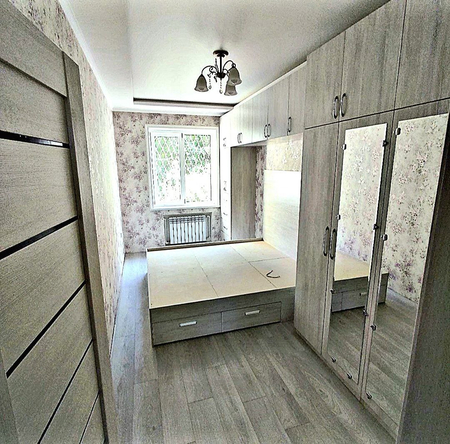 Продаётся квартира 2в3/1/4, ТТЗ-2, ТТЗ базар,  Диадора