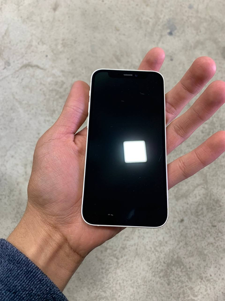 IPHONE 12 mini sotiladi