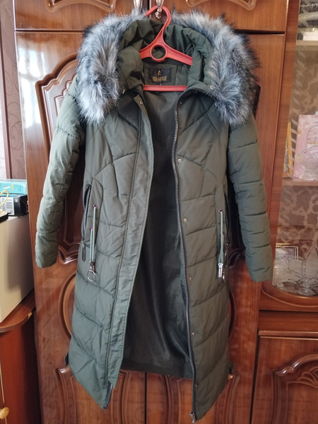 Женская одежда..