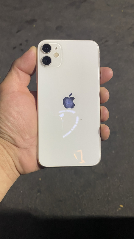 iphone 11.