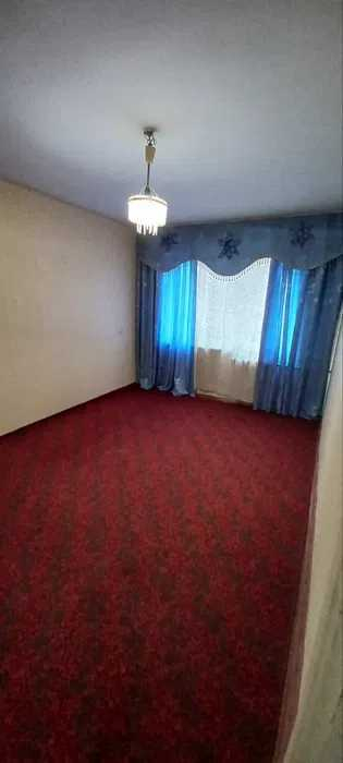 БУМ ижара 3 хонали квартира Оилага атиги 330$, Академгородок id sh 602