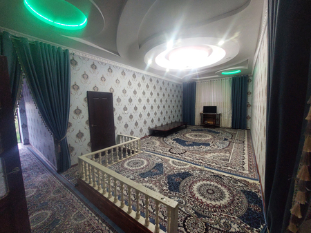 Shovotda tayyor yashaydigan hovli joy sotiladi
