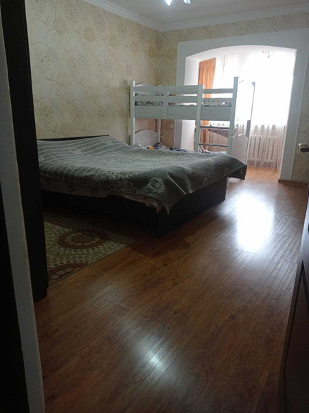 (К122987) Продается 3-х комнатная квартира в Яккасарайском районе.