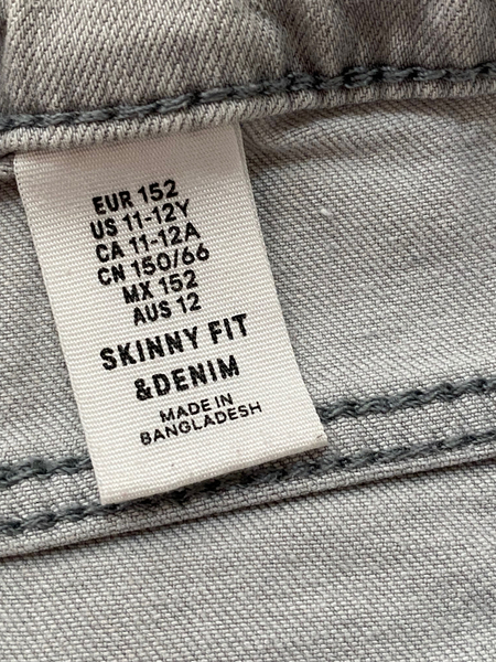Джинсы для девочки H&M 10-11 лет