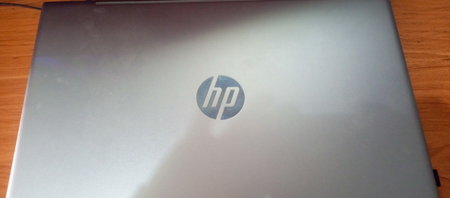 HP pavilion 1 год