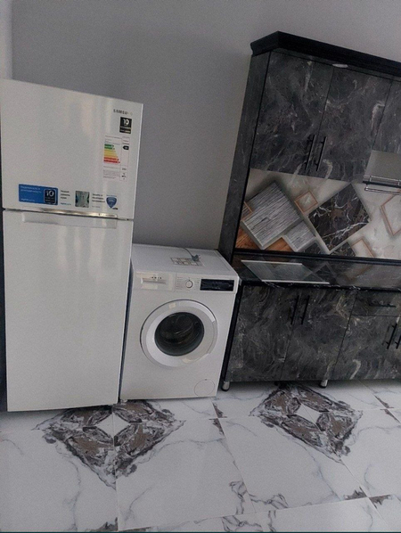 3 xonali lyuks kvartira ijaraga beriladi