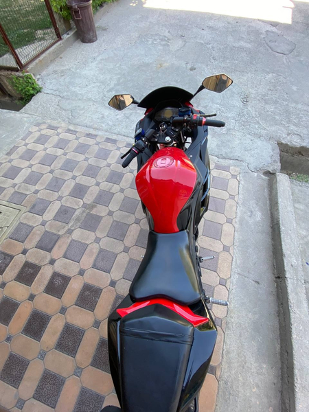 Электромотоцикл Kawasaki Ninja 300