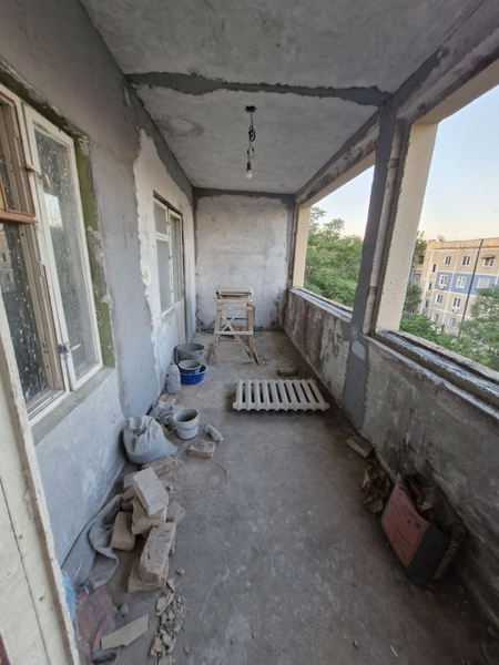 Продатеся квартира на сергели 4