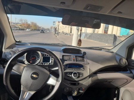 Spark 2 pazitsiya mehanika 2016 yil  8200$