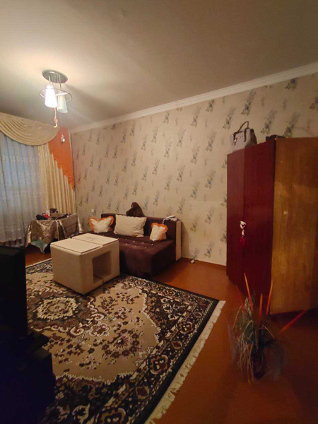 Продается 1ком кварт ра.Максим Горький