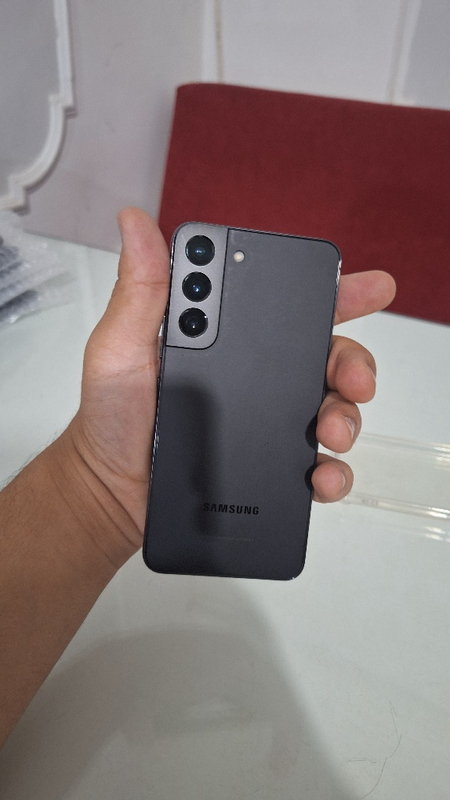 S 22 samsung xotira 256/8
