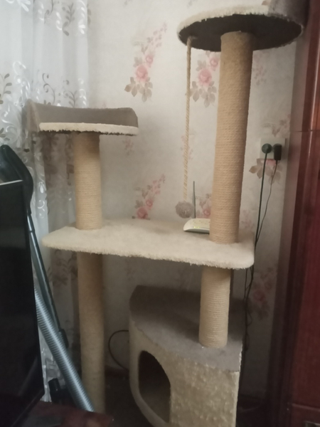 Кошачий домик .  .