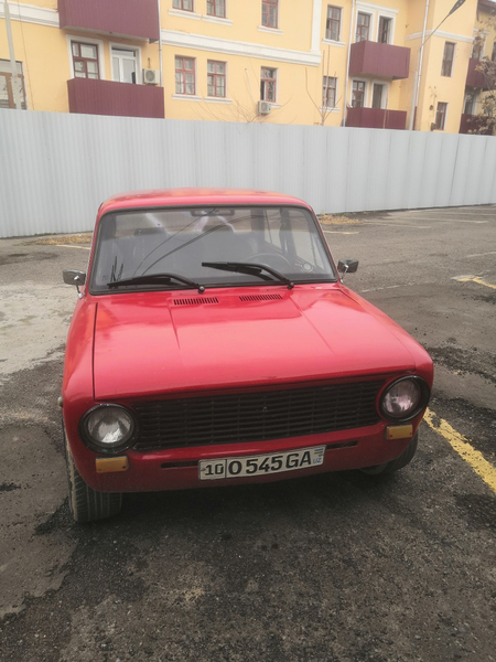 Jiguli 2111 sotiladi