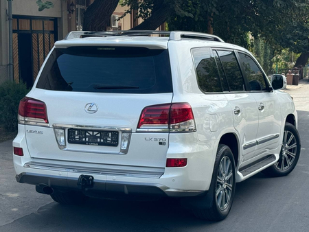 Lexus LX 570.  Арннда. с. выкуп