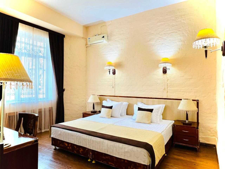 Hotel Retro Palace