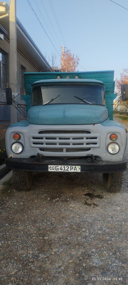 Zil gruzavo\\\'y sotiladi