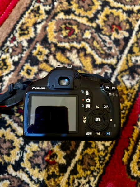 Canon fotoaparad sotiladi narxi