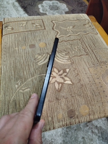 Redmi 12 srochni sotiladi