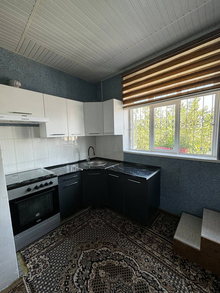 4/6/9. 4-х ком. квартира. Сергели-6 (Дехкан-базар). Метро 600 м.