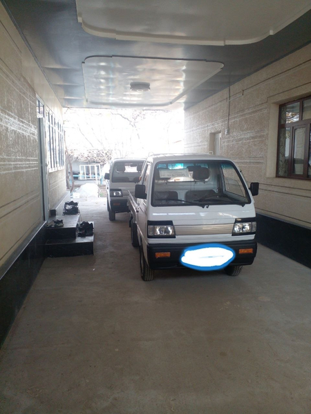 Labo sitiladi tel qiling kelishamiz