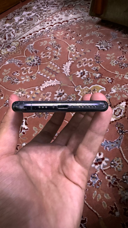 iPhone 11 pro 64  srochna sotiladi