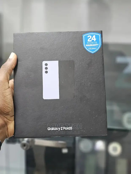 Samsung Galaxy Z Fold 5