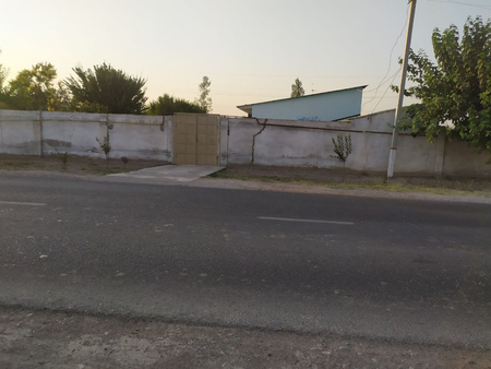 46 сотих ховли сотилади,У́ртаЧирчик,Корасув,Учхоз,фасад 70 м,55 000 уе